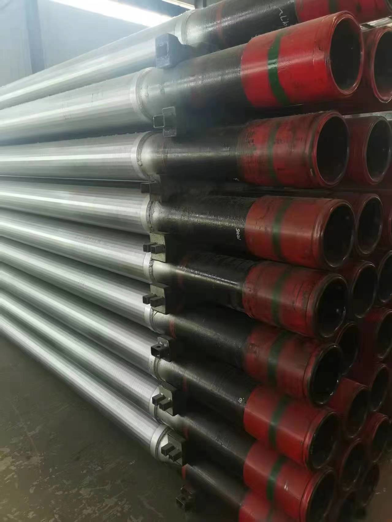 API Casing Base Pipe with wire wrapped screens jacket