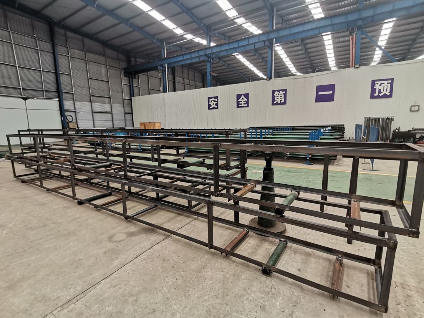 Non API Standard Customized Oilfield Sucker Rods AISI 1045 Steel